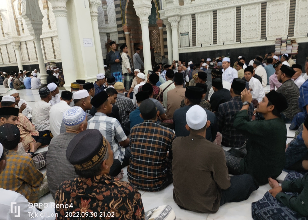 Masyarakat Blang Dalam Ulee Glee Pijay Takziyah ke Kediaman Abu Tumin